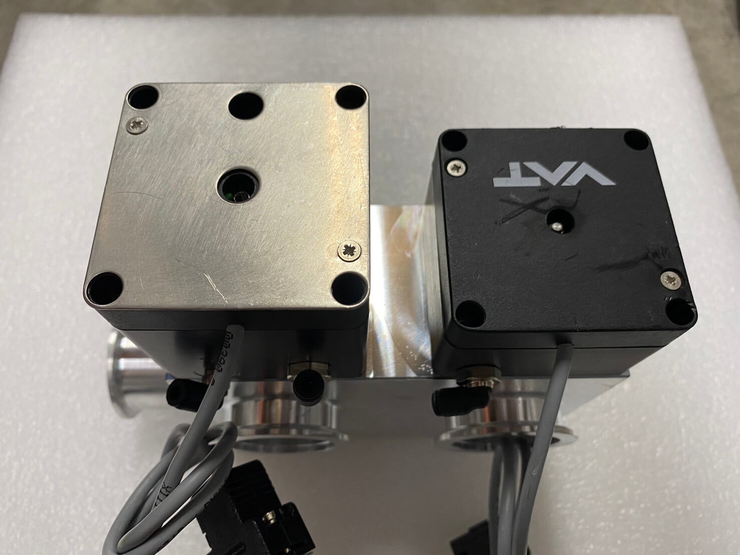 VAT 91032-KA21-ADJ1 Dual Valve-茂塏科技有限公司的產品專區